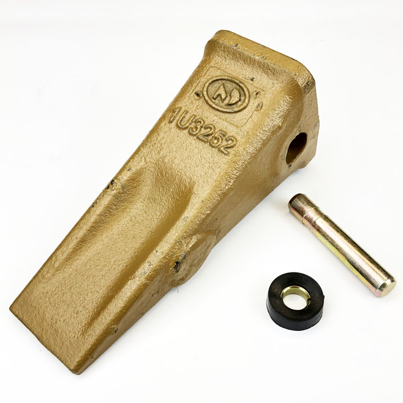 1U3252 CAT Style Standard Long Tooth c/w Pin & Retainer | Wesco Industries