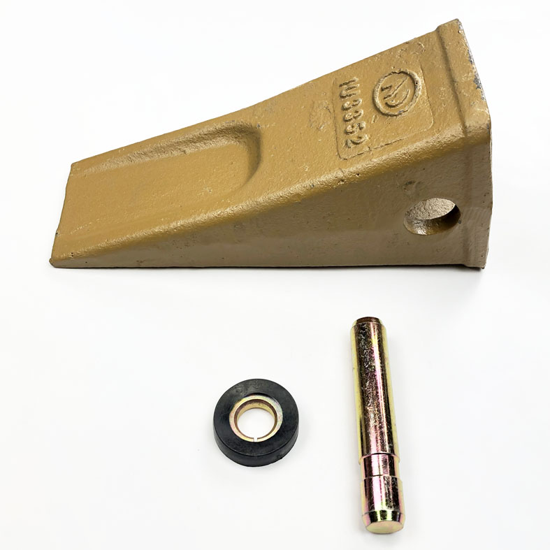 1U3352 CAT Style Standard Long Tooth c/w Pin & Retainer | Wesco Industries